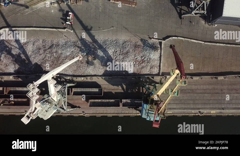 Vogons Stock Videos & Footage - HD and 4K Video Clips - Alamy