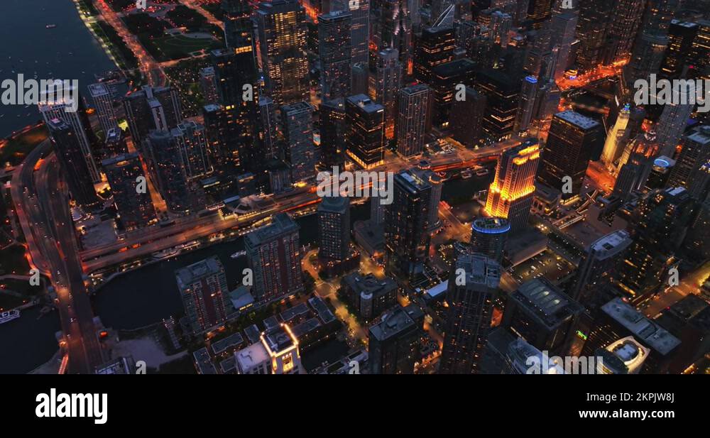 Chicago overview Stock Videos & Footage - HD and 4K Video Clips - Alamy
