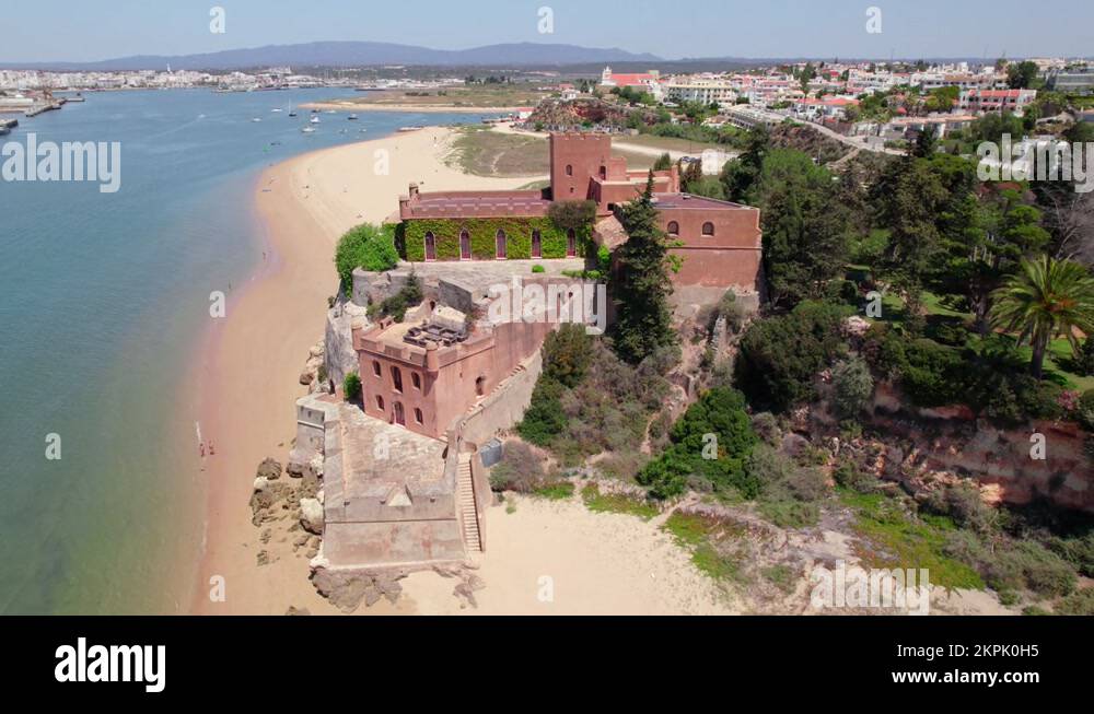Arade castle Stock Videos & Footage - HD and 4K Video Clips - Alamy