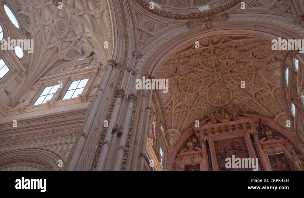 Cruciform basilica Stock Videos & Footage - HD and 4K Video Clips - Alamy
