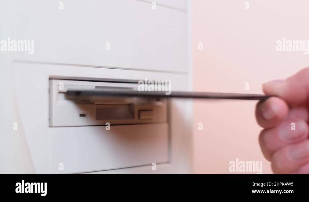 Scanning disk Stock Videos & Footage - HD and 4K Video Clips - Alamy