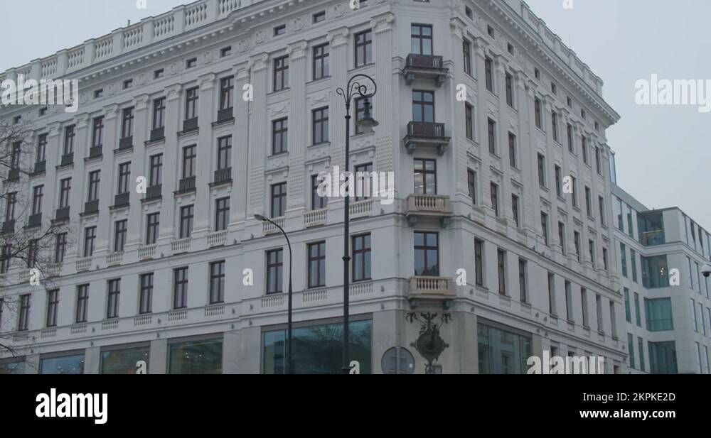 Warsaw rebuild Stock Videos & Footage - HD and 4K Video Clips - Alamy