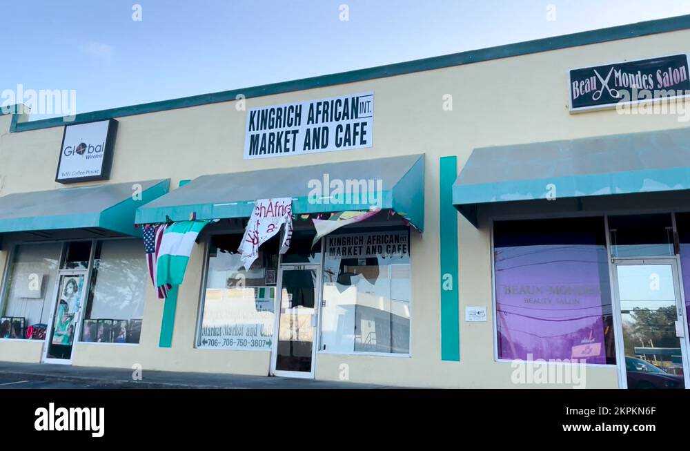 Chain of retail stores Stock Videos & Footage - HD and 4K Video Clips - Alamy