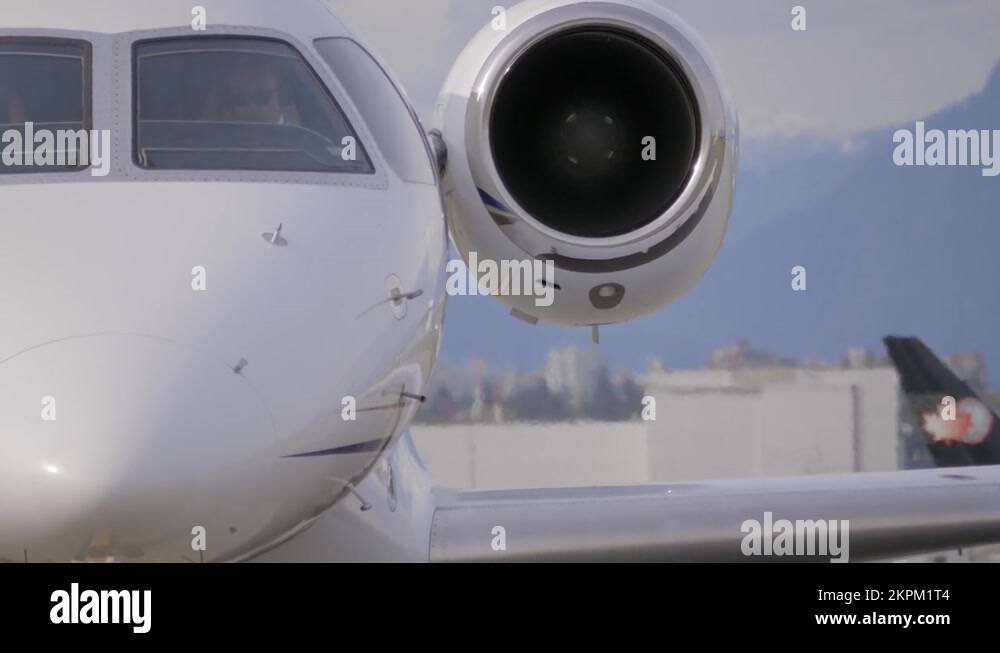 Jet engine pollution Stock Videos & Footage - HD and 4K Video Clips - Alamy