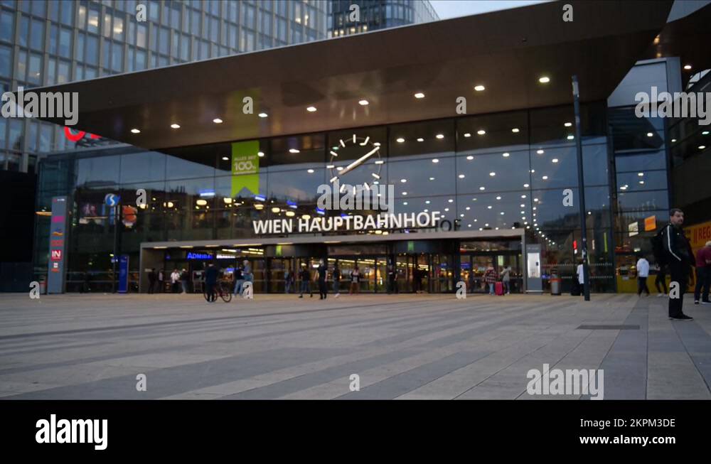 Wien hauptbahnhof Stock Videos & Footage - HD and 4K Video Clips - Alamy