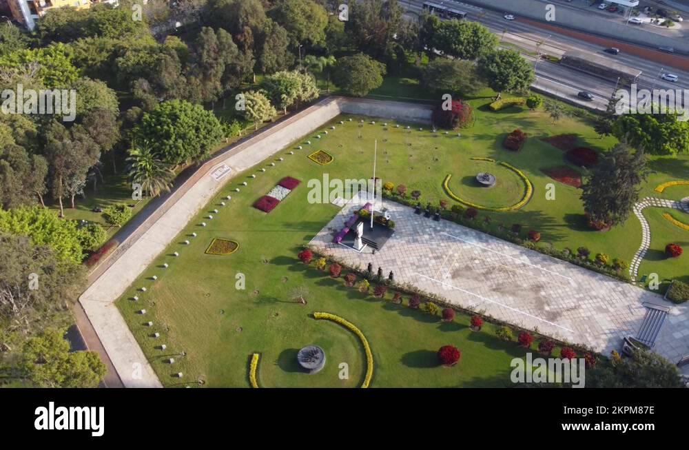 Reducto Stock Videos & Footage - HD and 4K Video Clips - Alamy