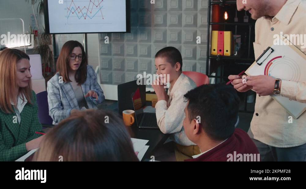 Ceo team Stock Videos & Footage - HD and 4K Video Clips - Alamy
