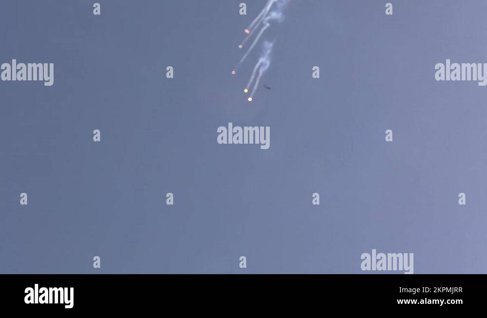 F35 fighter jet Stock Videos & Footage - HD and 4K Video Clips - Alamy