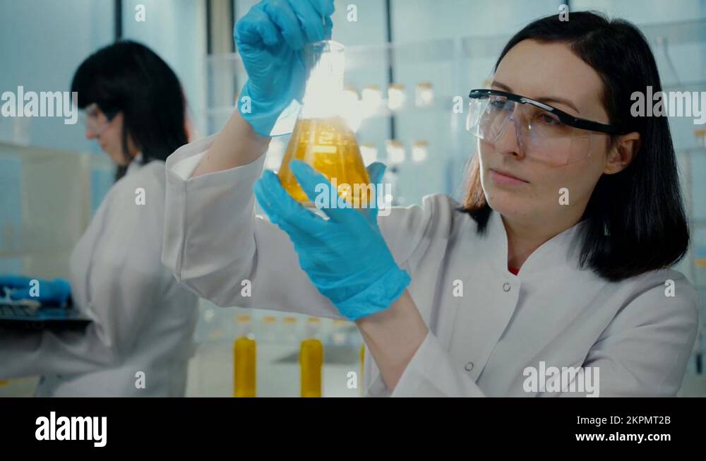 Liquid extraction in a beaker Stock Videos & Footage - HD and 4K Video ...