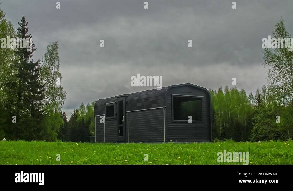 Green cladding Stock Videos & Footage - HD and 4K Video Clips - Alamy