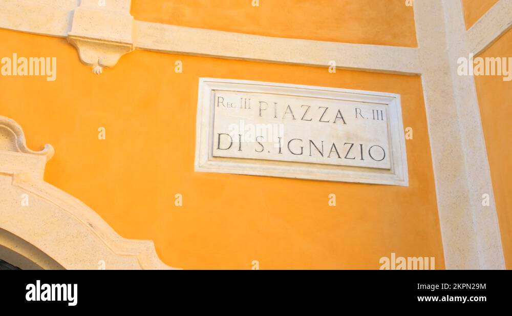 Roman baroque facade Stock Videos & Footage - HD and 4K Video Clips - Alamy