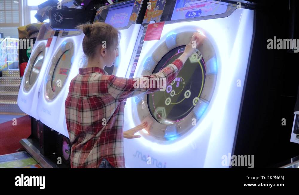 Rhythm game japan Stock Videos & Footage - HD and 4K Video Clips - Alamy