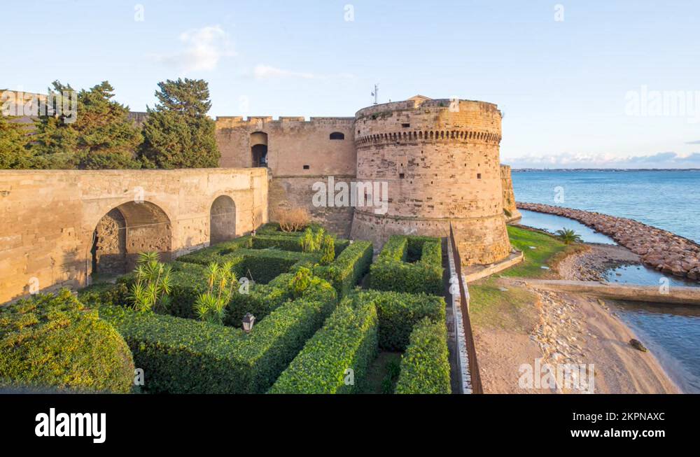 Castle built on island Stock Videos & Footage - HD and 4K Video Clips ...