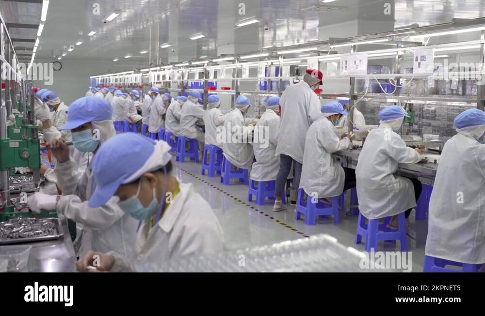 Dust freeassemblyline Stock Videos & Footage - HD and 4K Video Clips ...