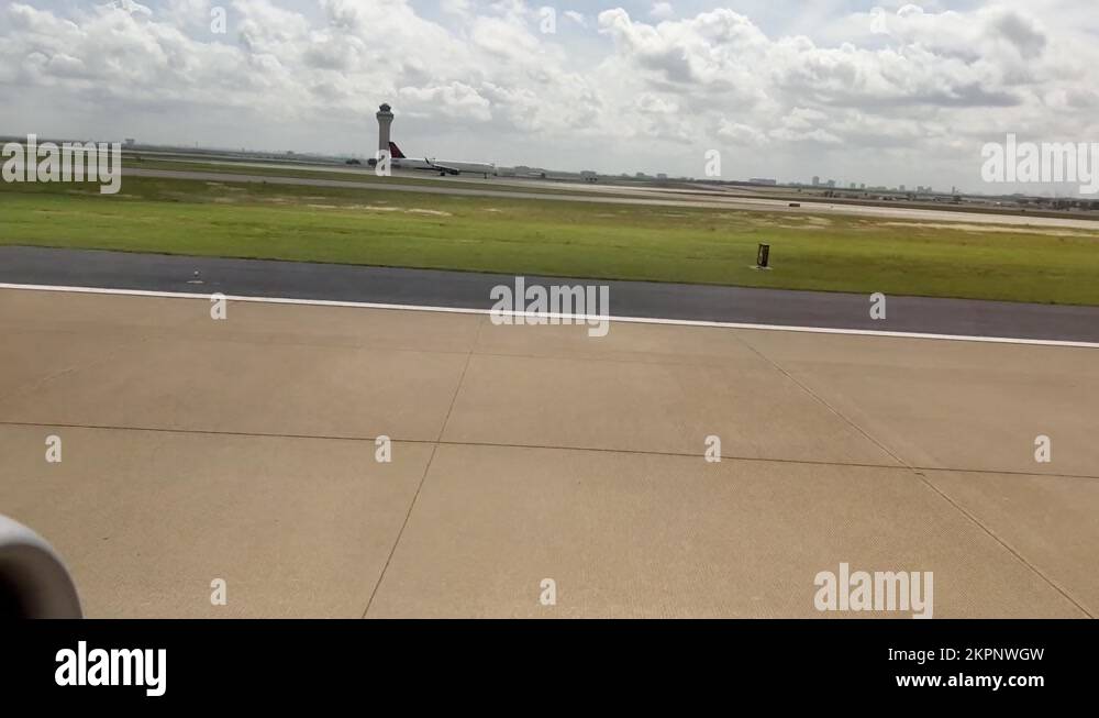 Airplane taking off runway Stock Videos & Footage - HD and 4K Video ...