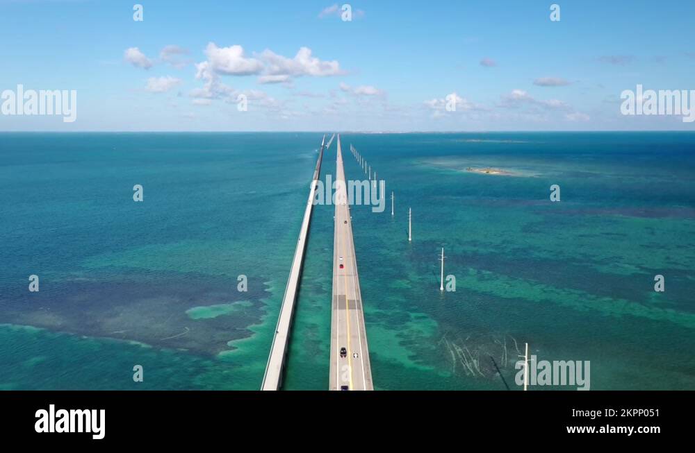 Vehicles Driving On Overseas Highway Through The Florida Keys To Key ...