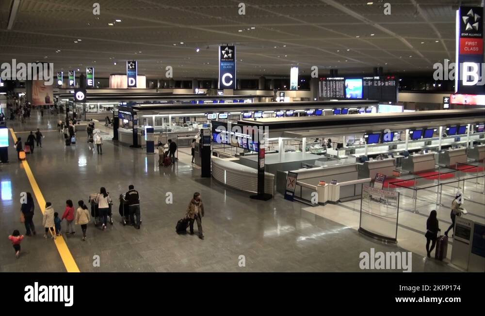 Airport departure overview Stock Videos & Footage - HD and 4K Video ...