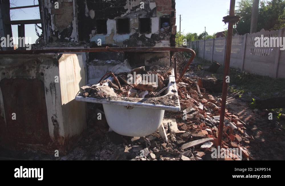 Aircraft debris Stock Videos & Footage - HD and 4K Video Clips - Alamy