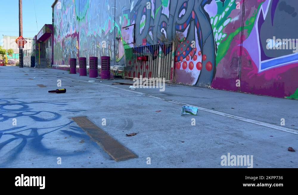 Homelessness mural Stock Videos & Footage - HD and 4K Video Clips - Alamy