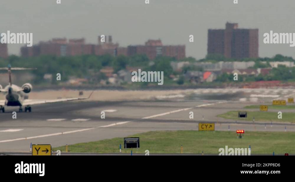 Heat exhaust plane Stock Videos & Footage - HD and 4K Video Clips - Alamy