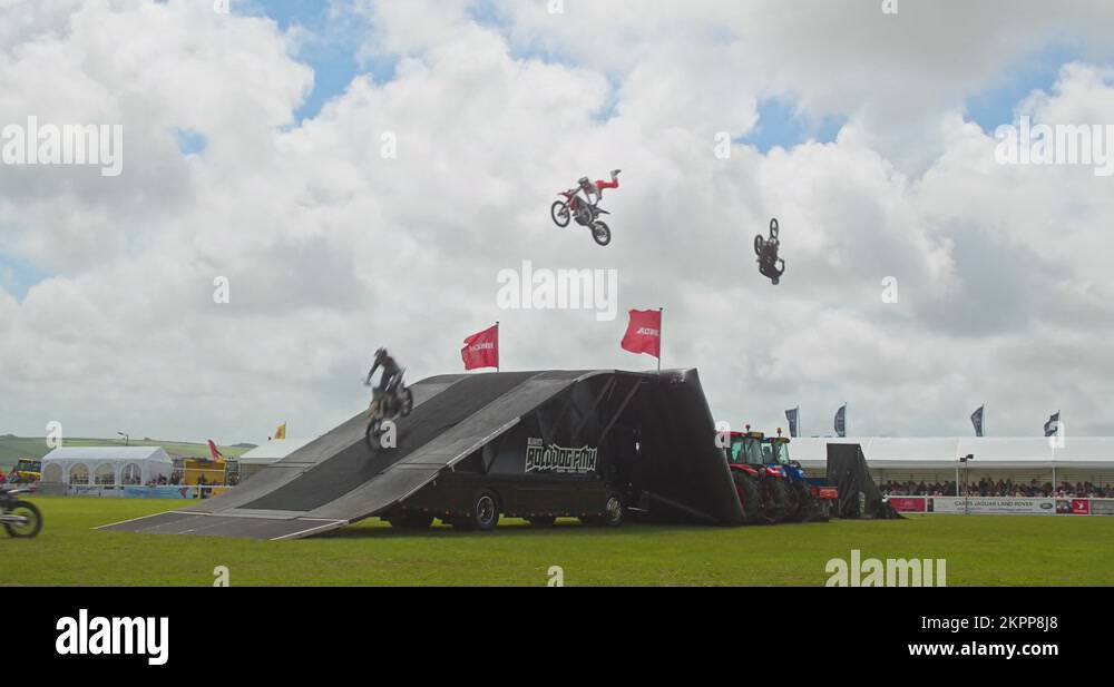 Team stunt Stock Videos & Footage - HD and 4K Video Clips - Alamy