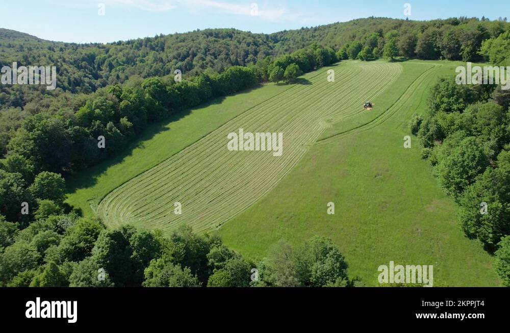 Mechanical tractor Stock Videos & Footage - HD and 4K Video Clips - Alamy
