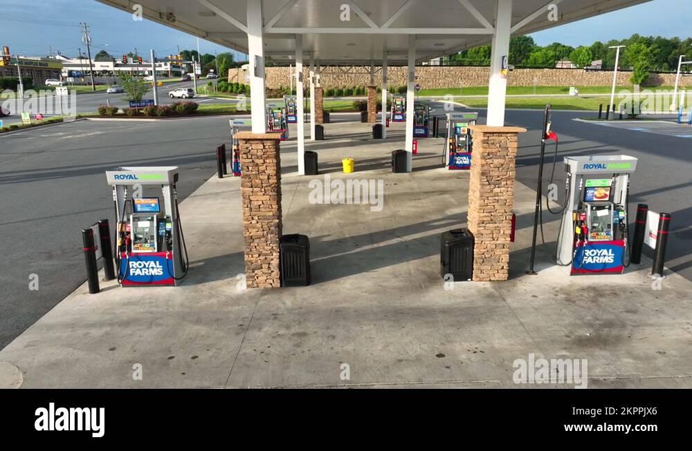 Fuel farms Stock Videos & Footage - HD and 4K Video Clips - Alamy