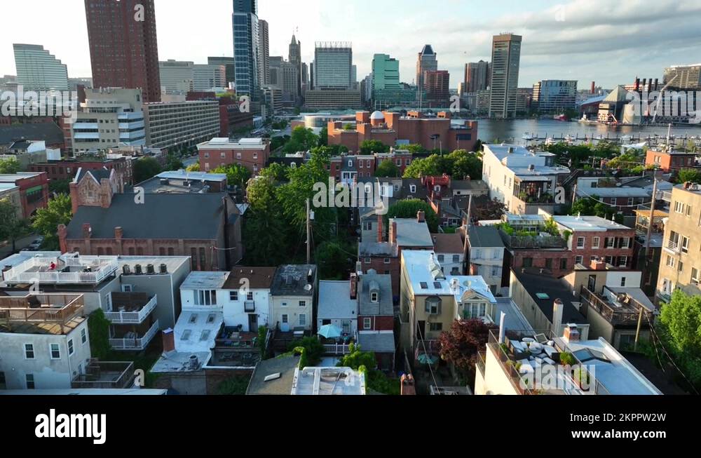 Baltimore Maryland skyline. Aerial tilt up reveal of houses and downtown Stock Video Footage - Alamy