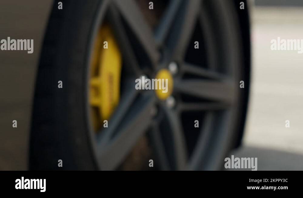 Rim brakes Stock Videos & Footage - HD and 4K Video Clips - Alamy