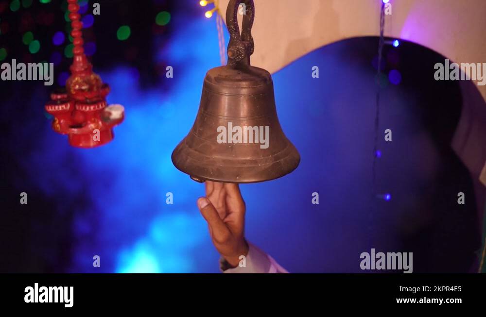 Indian hindu temple bell Stock Videos & Footage - HD and 4K Video Clips ...