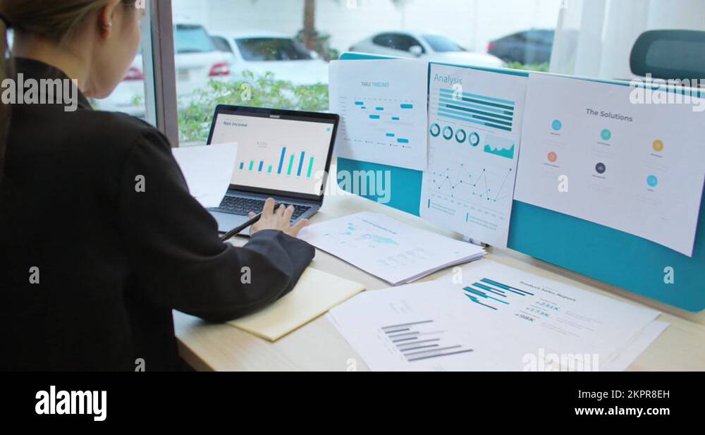 Infographic making Stock Videos & Footage - HD and 4K Video Clips - Alamy