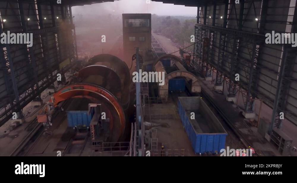 Empty Hopper Cars And Idle Rail Car Dumpers In The Industrial Passage ...