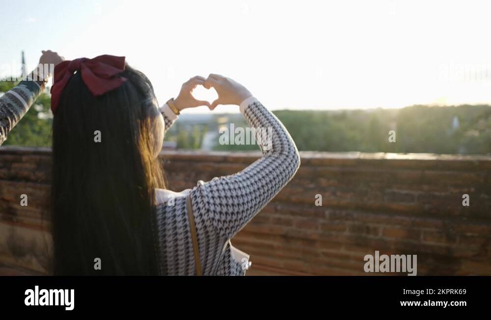 Thai shapes Stock Videos & Footage - HD and 4K Video Clips - Alamy