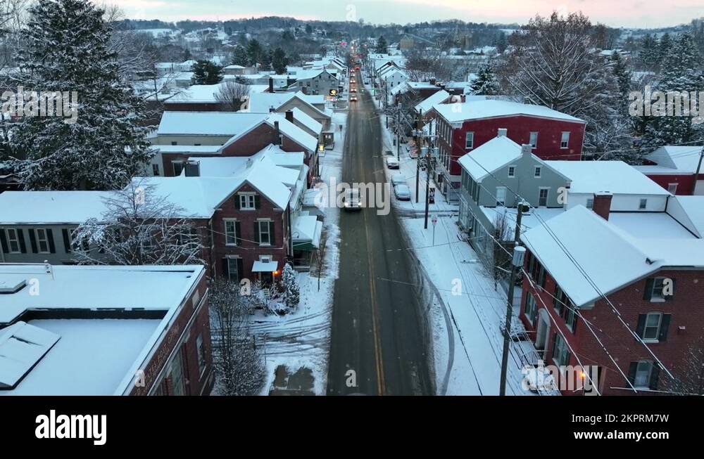 Snow rooftop Stock Videos & Footage - HD and 4K Video Clips - Alamy