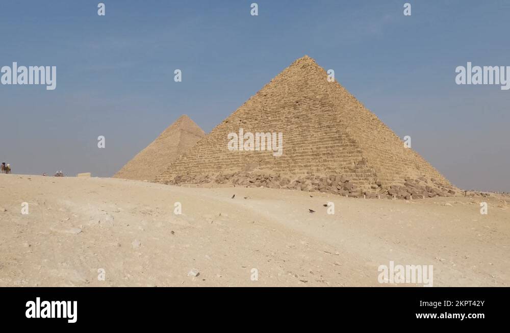 The pyramid of Menkaure is the smallest of the three main Pyramids of ...