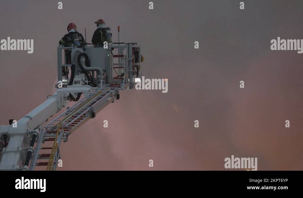 Using water crane Stock Videos & Footage - HD and 4K Video Clips - Alamy