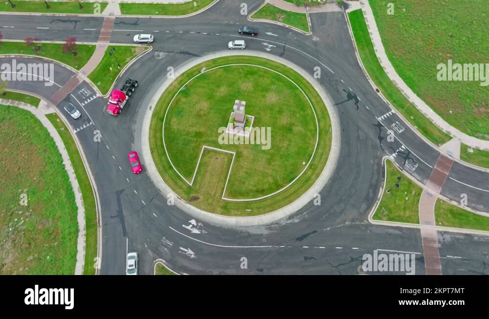Lake roundabout Stock Videos & Footage - HD and 4K Video Clips - Alamy