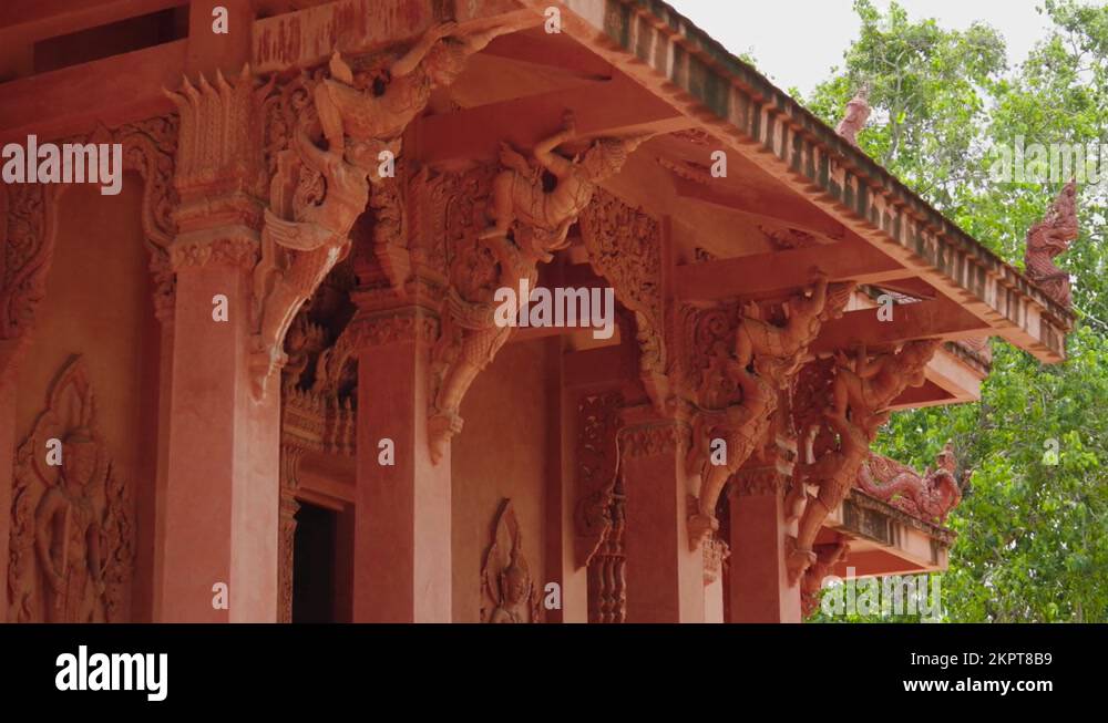 Red buddhist temple Stock Videos & Footage - HD and 4K Video Clips - Alamy