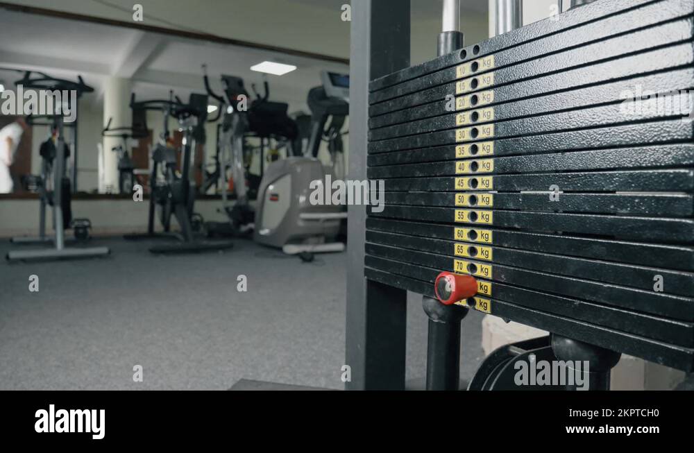 Weight lifting machines Stock Videos & Footage - HD and 4K Video Clips ...