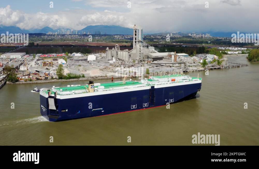 Container roro ship ship Stock Videos & Footage - HD and 4K Video Clips ...