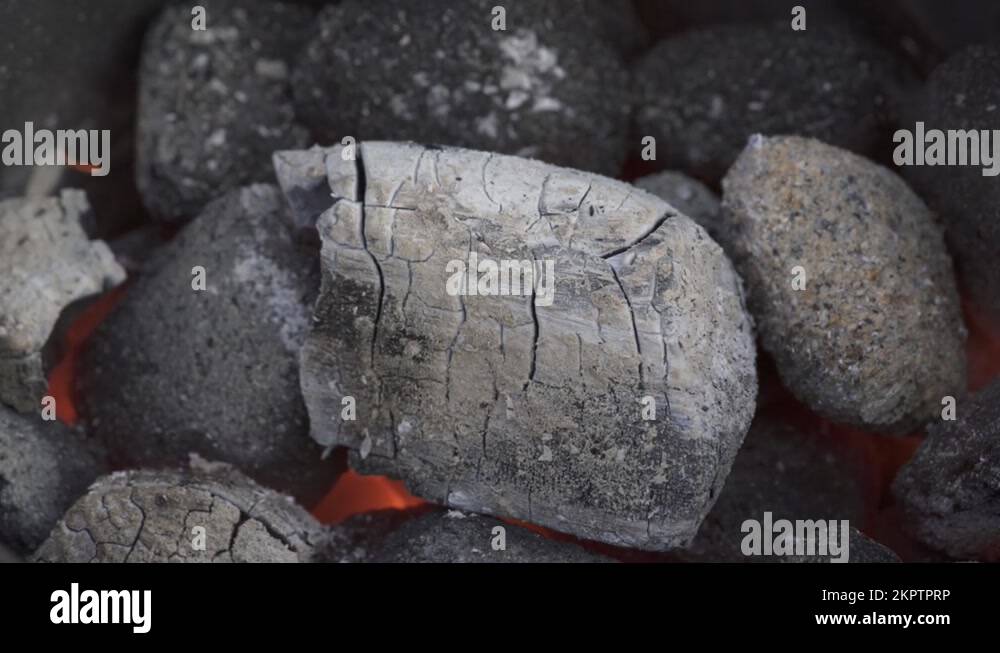 Weber barbecue Stock Videos & Footage - HD and 4K Video Clips - Alamy