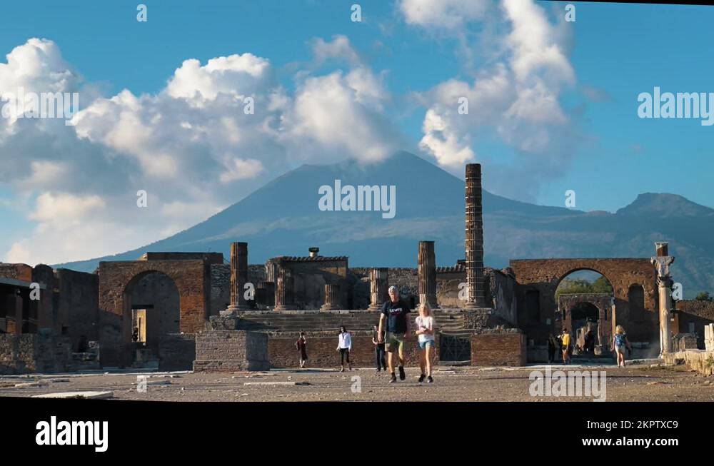 Pompeii forum Stock Videos & Footage - HD and 4K Video Clips - Alamy
