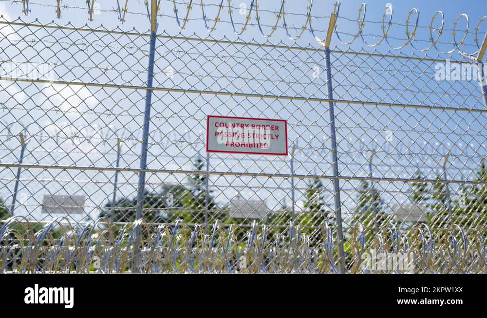 Country fence sign Stock Videos & Footage - HD and 4K Video Clips - Alamy