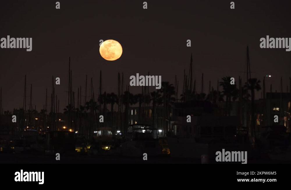 Moon in clear sky Stock Videos & Footage - HD and 4K Video Clips - Alamy