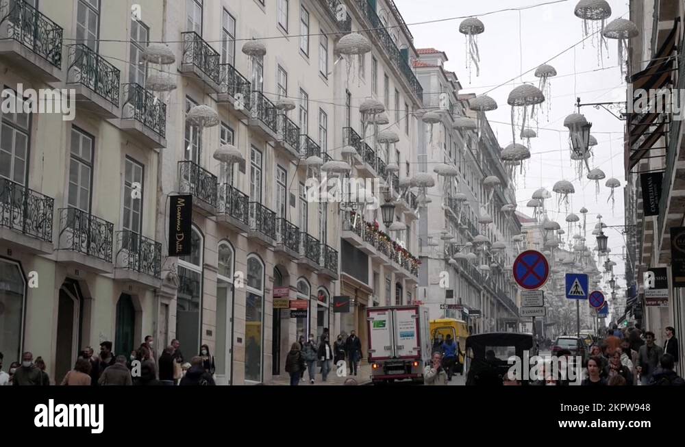 Portugal buildings Stock Videos & Footage - HD and 4K Video Clips - Alamy