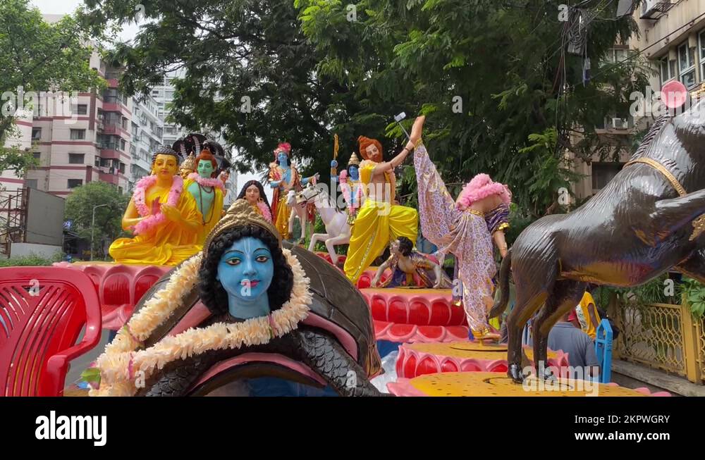 Idols hindu gods in temple Stock Videos & Footage - HD and 4K Video ...