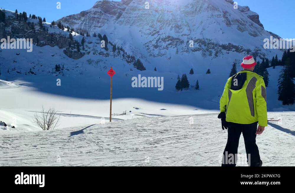 1 person person Stock Videos & Footage - HD and 4K Video Clips - Alamy