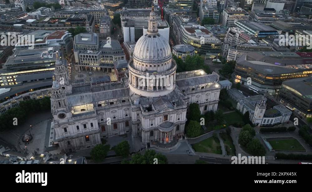 Horizontal building Stock Videos & Footage - HD and 4K Video Clips - Alamy