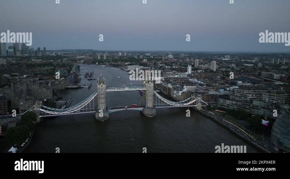 Early morning london thames bridge Stock Videos & Footage - HD and 4K ...