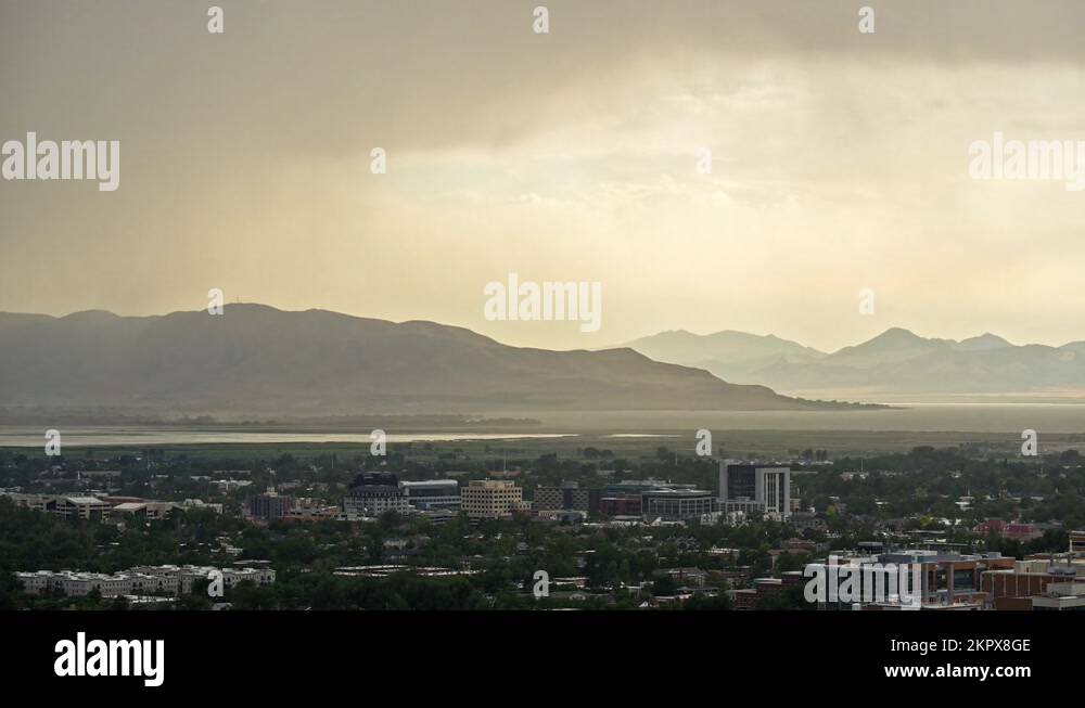 Urban dust storm Stock Videos & Footage - HD and 4K Video Clips - Alamy